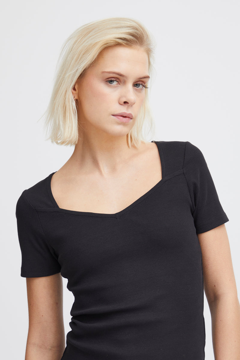 ICHI Sweetheart Top || Black – 3's Company Boutique